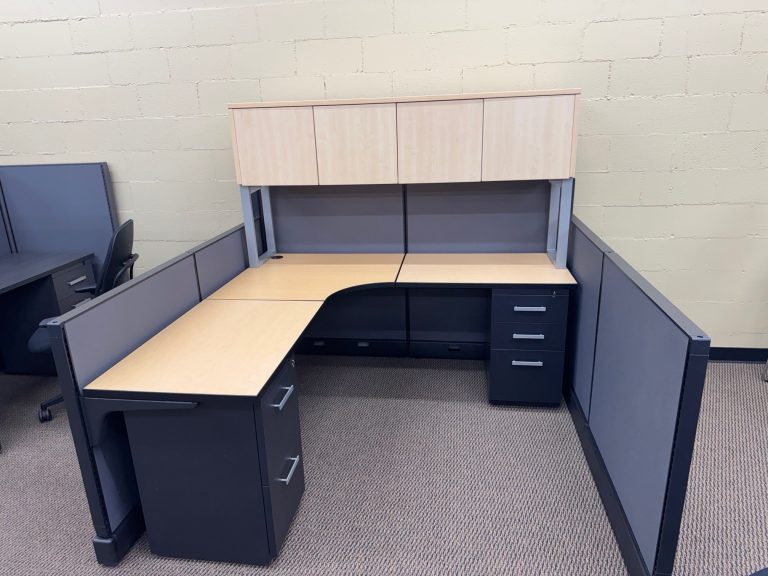 Used Friant System 2 cubicles - New-Used Office Furniture, office ...